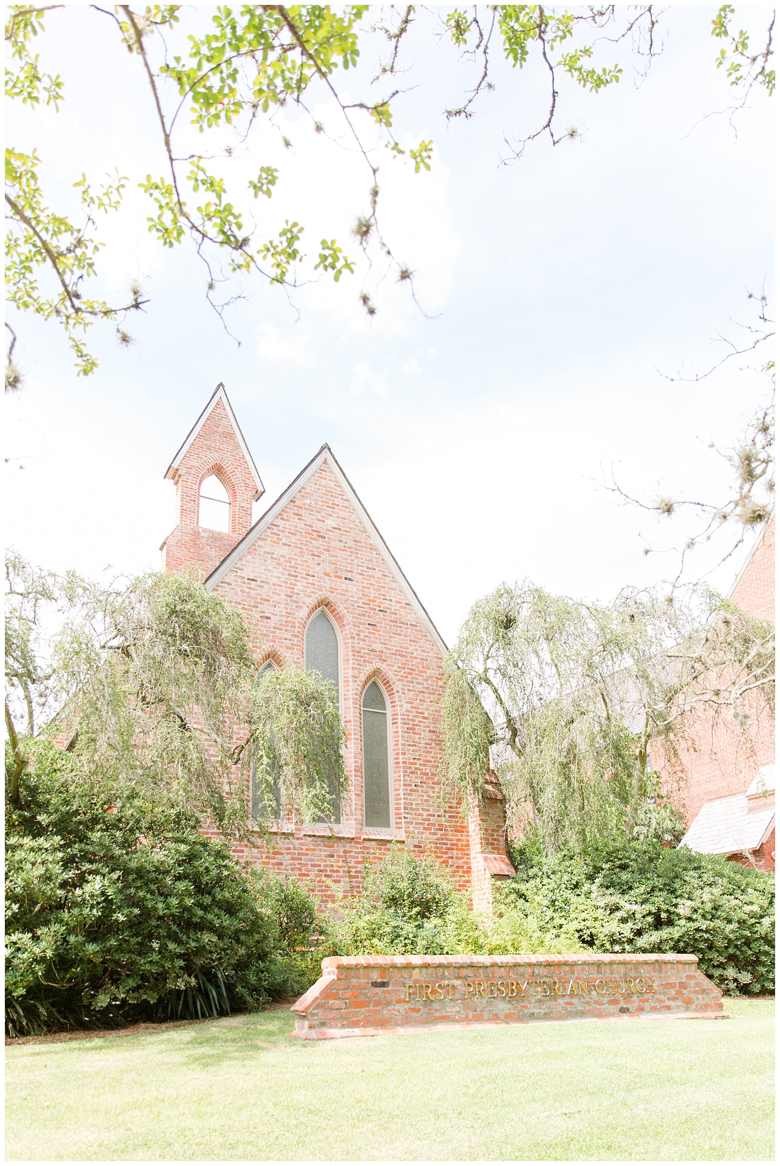 Elizabeth & Jeff | Dunham Chapel Baton Rouge Wedding | Renee Lorio ...