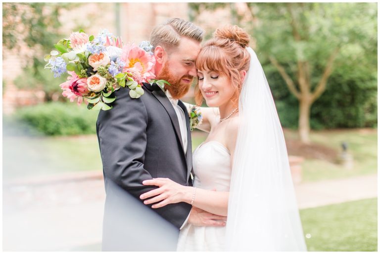 Elizabeth & Jeff | Dunham Chapel Baton Rouge Wedding | Renee Lorio ...