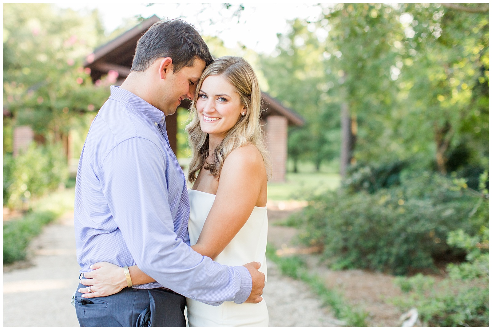 Erin & Brant | LSU AgCenter Botanic Gardens Engagement Session | Renee ...