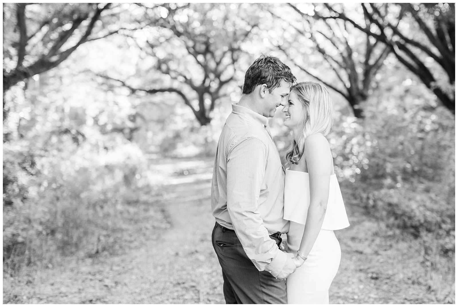 Erin & Brant | LSU AgCenter Botanic Gardens Engagement Session | Renee ...