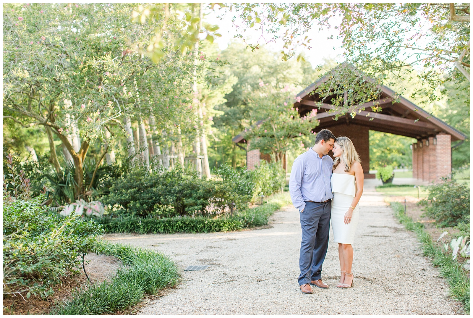 Erin & Brant | LSU AgCenter Botanic Gardens Engagement Session | Renee ...