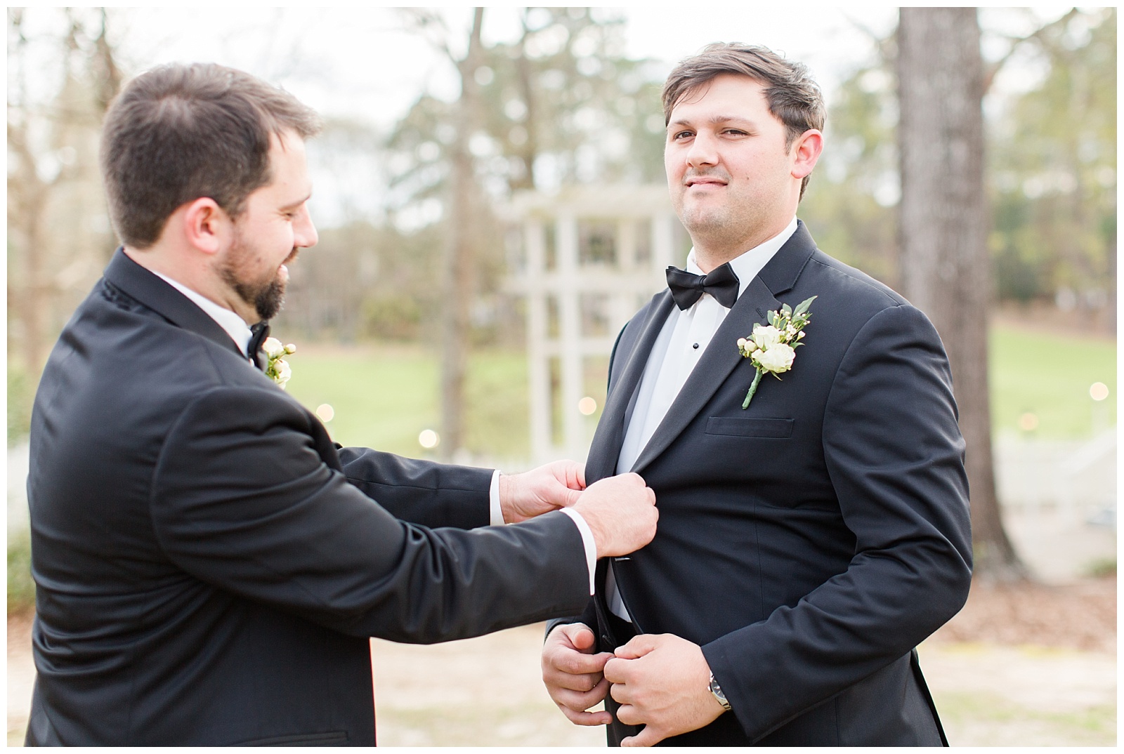 Erin & Brant | A Classic Ivory & Black Wedding at the Bluffs in St ...