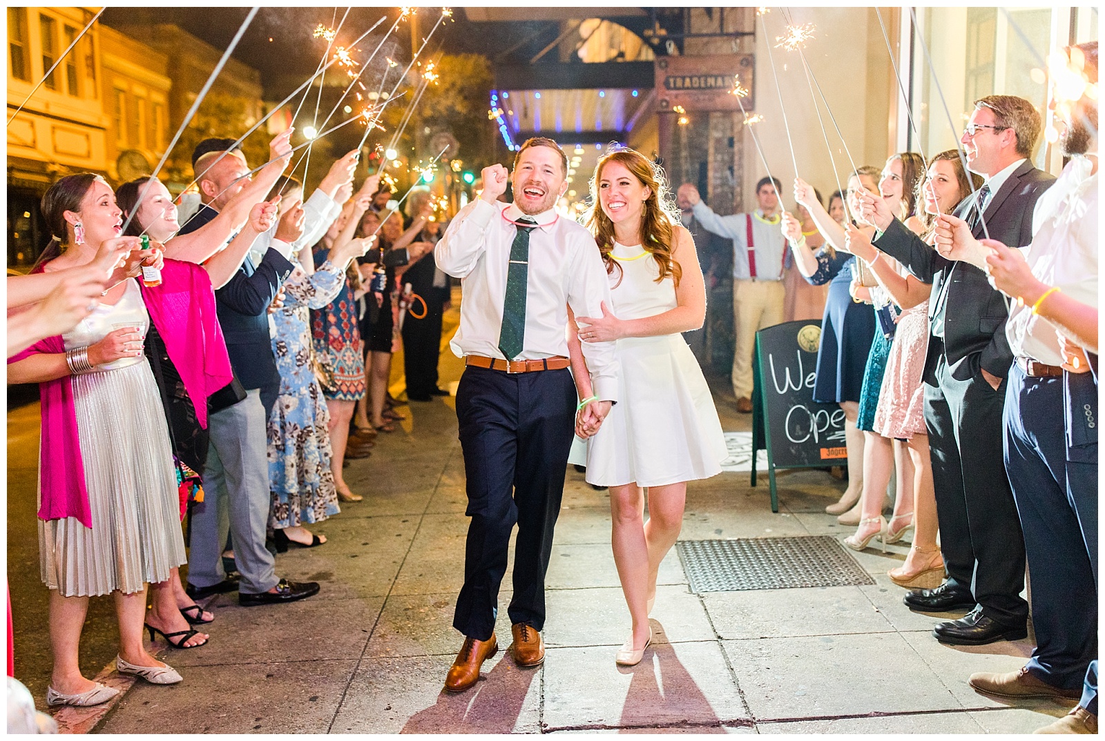 Dawn & Gary | A Green and Gold Downtown Baton Rouge Wedding | Renee ...