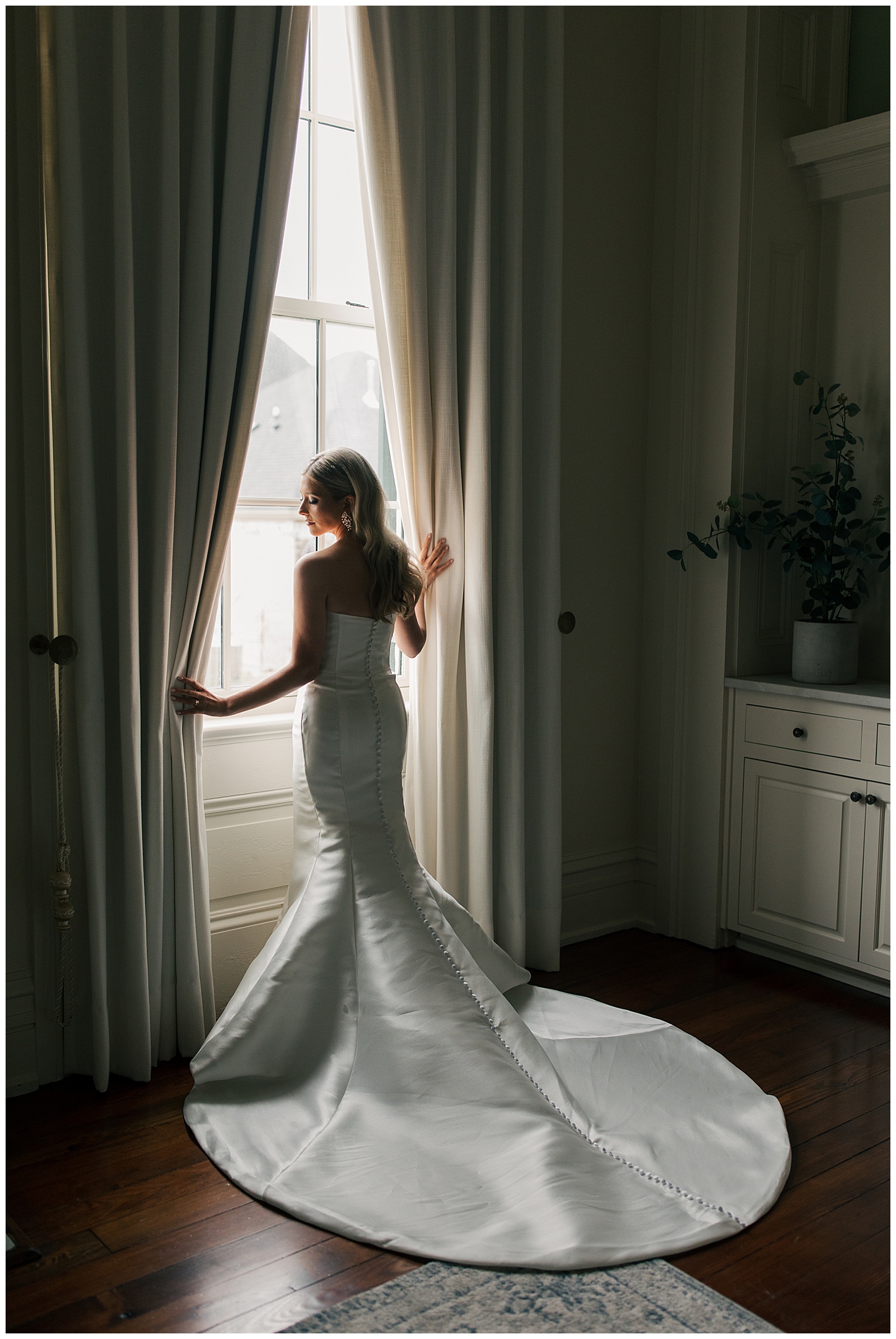 Erin | Gilmour Baton Rouge Bridal Session | Renee Lorio Photography